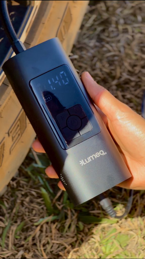 Lumeo Pro Smart Pump - A Compact, Portable and Easy To Use Air Pump ...